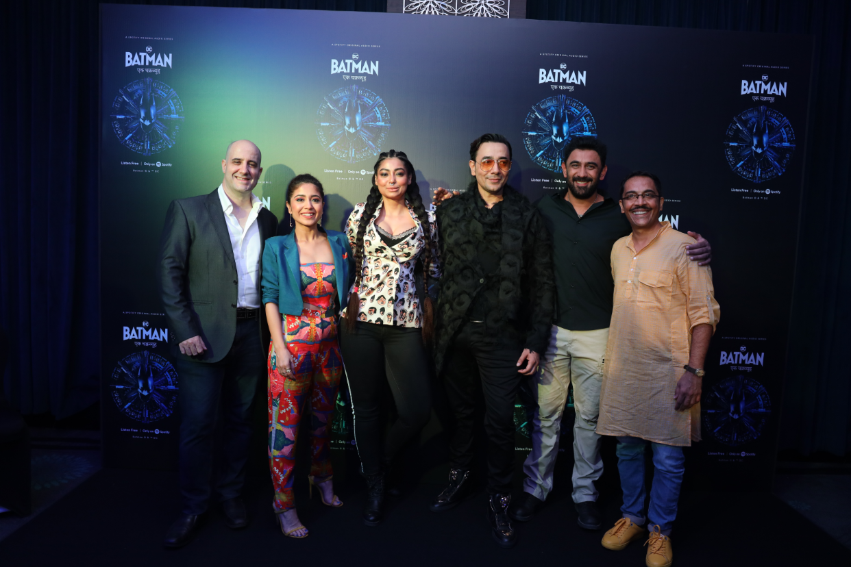 Gallery Talkies – MnM talkies